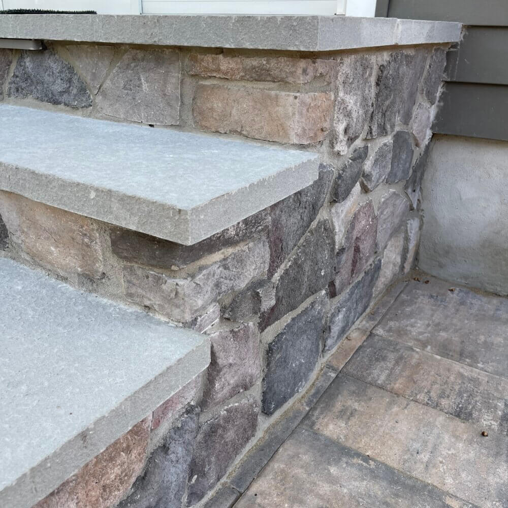 Pennsylvania Bluestone Tread - State Material Mason Supply