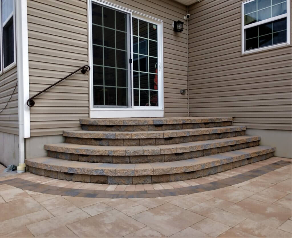 Colonial Cap - State Material Mason Supply