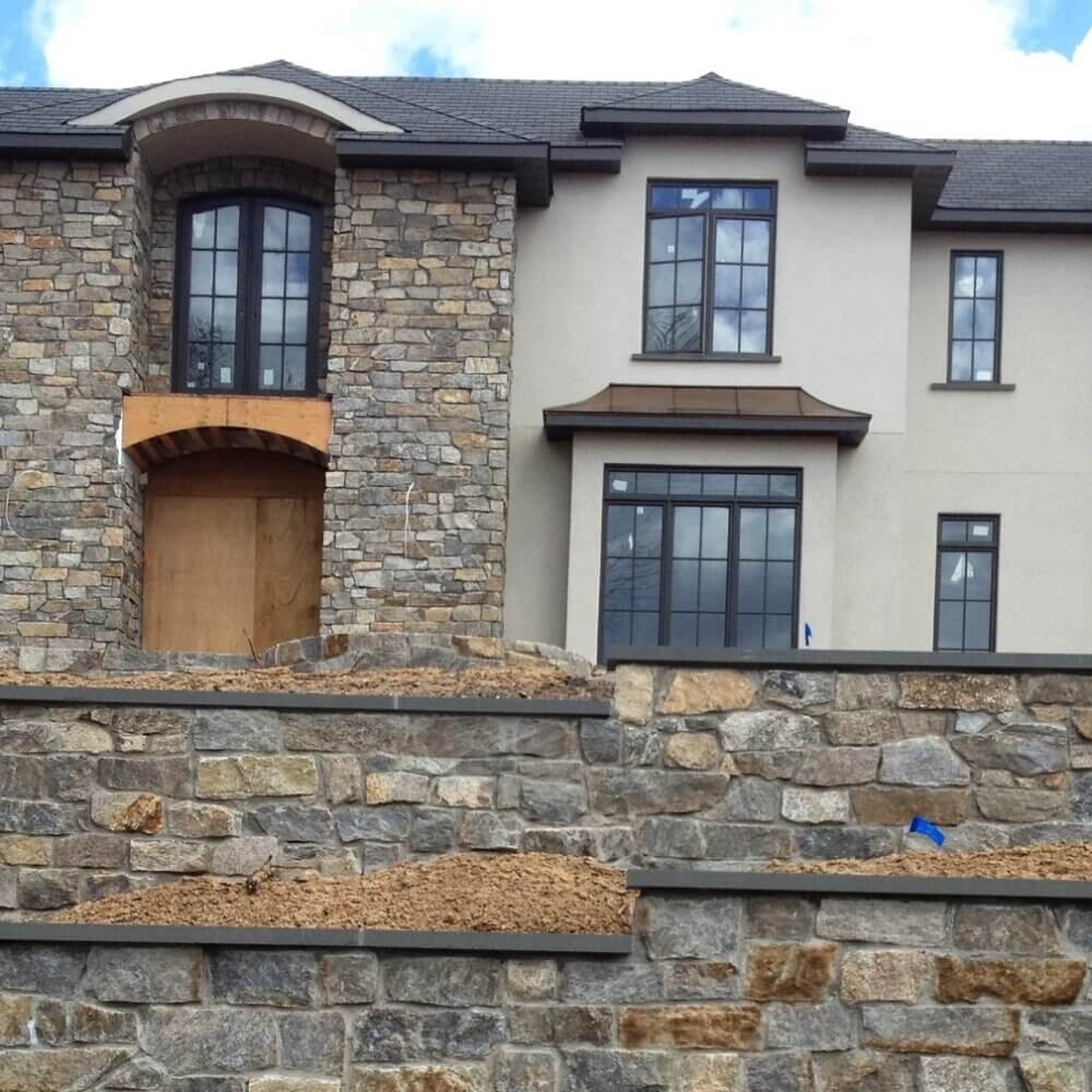 Country Fieldstone Strip - State Material Mason Supply