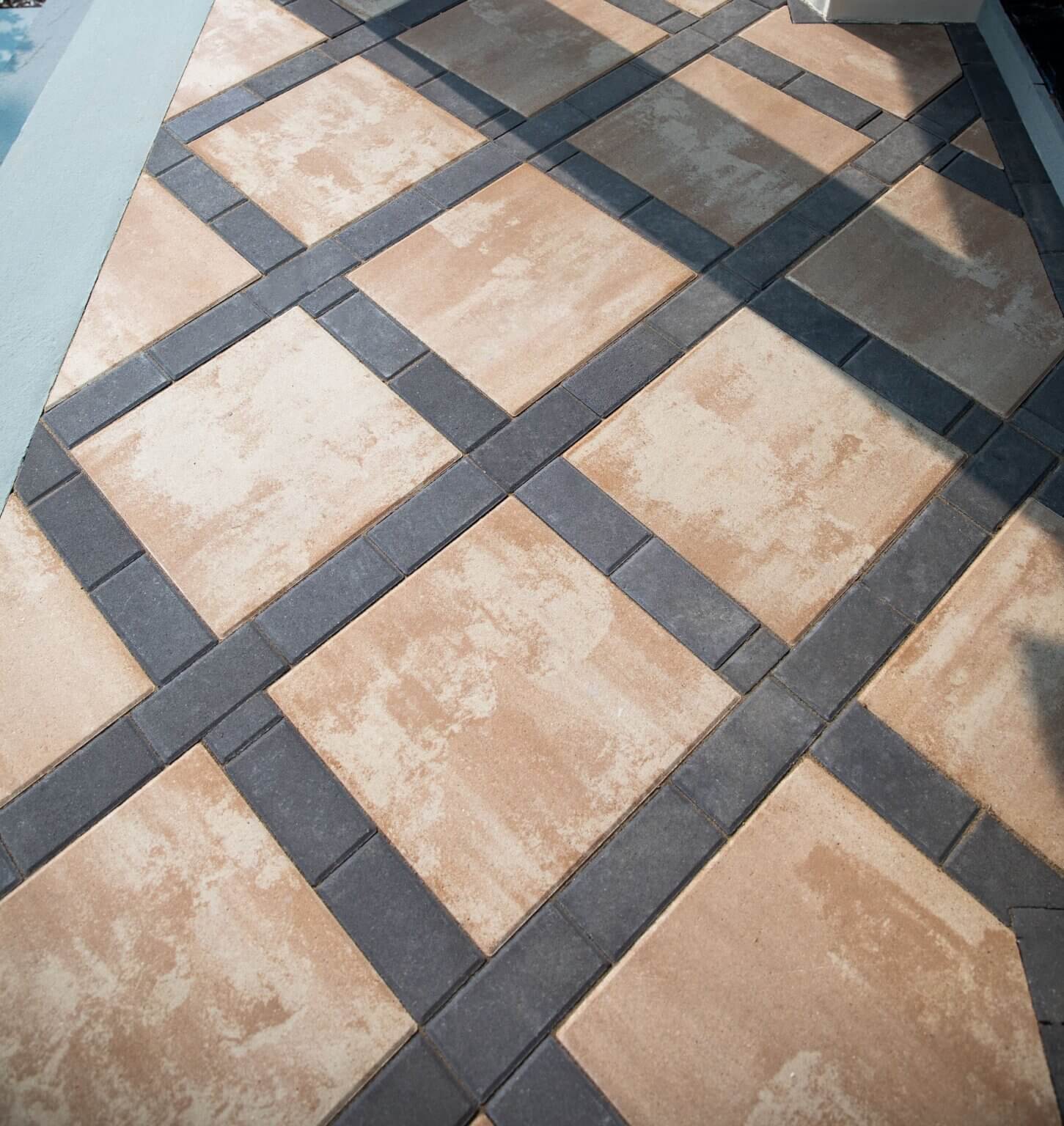 Holland Stone Raven - State Material Mason Supply